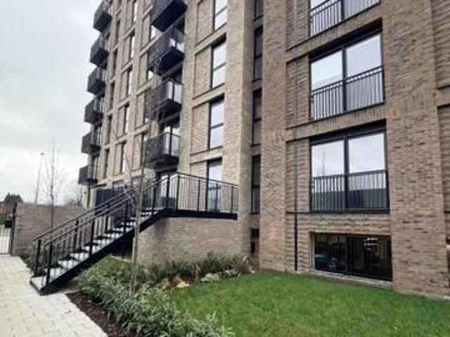 Berkeley Square, Ordsall Lane, 1 Bedroom Flat