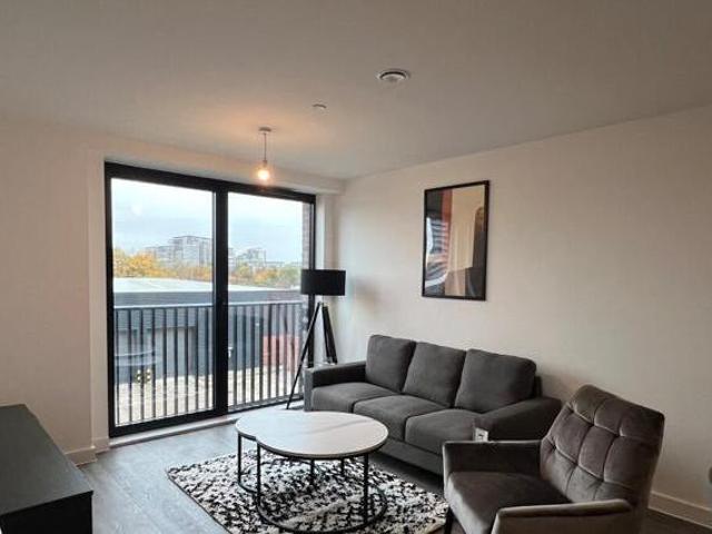 Berkeley Square, Ordsall Lane, 2 Bedroom Flat