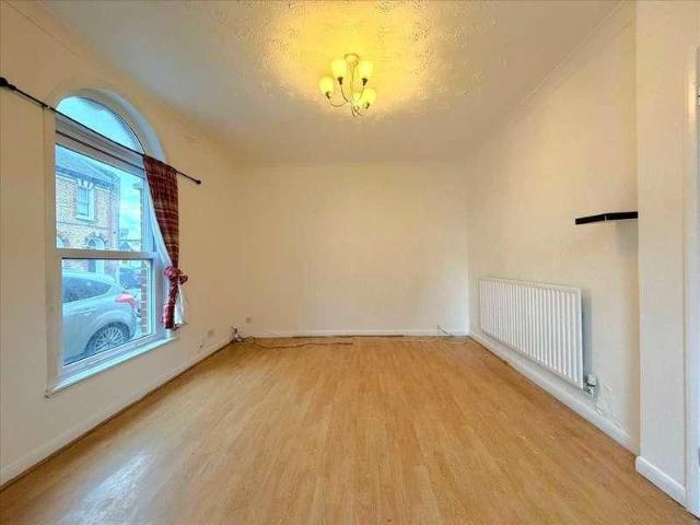 Berkley Road, Gravesend, DA12