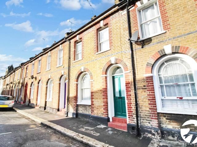 Berkley Road, Gravesend, Kent DA12, 2 bed terraced house to rent, £1,300 pcm | PrimeLocation