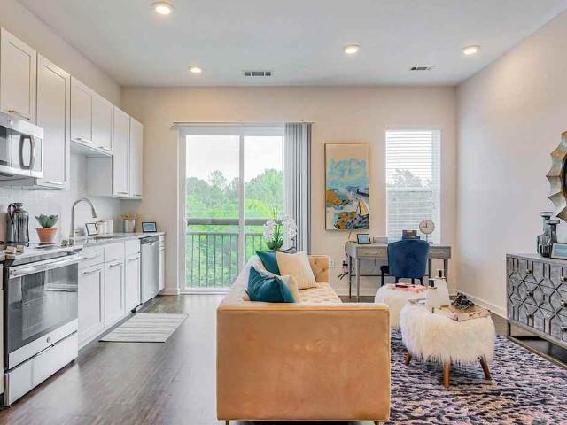 Berkshire Ballantyne 2 Bedroom Apartment for Rent at 3570 Toringdon Way, Charlotte, NC 28277 Whiteoak