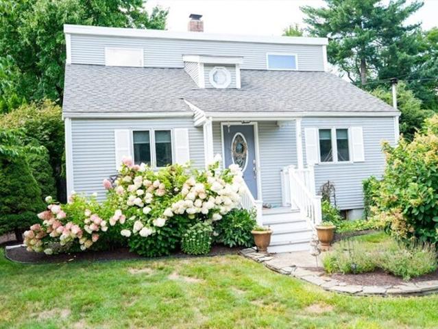 Berkshire Dr, Westfield, Home For Sale