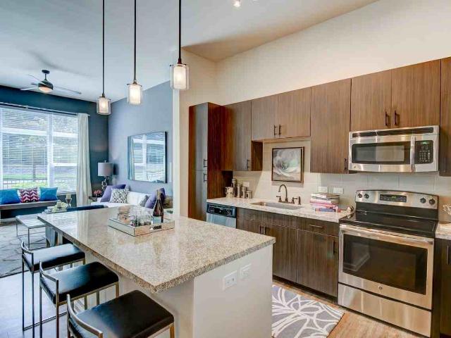 Berkshire Main Street 2 Bedroom Apartment for Rent at 704 15th St, Durham, NC 27705