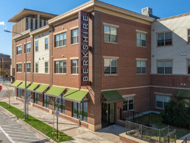 Berkshire Muskegon Senior 2 Bedroom Apartment for Rent at 929 1st St, Muskegon, MI 49440 Nelson