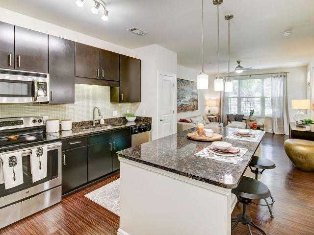 Berkshire Ninth Street 1 Bedroom Apartment for Rent at 749 9th St, Durham, NC 27705