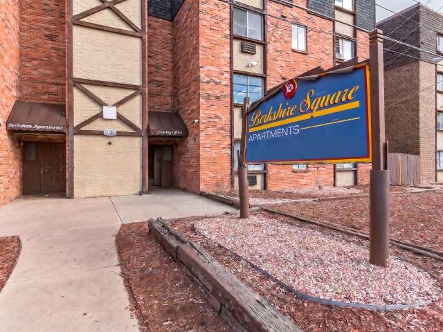 Berkshire Square 2 Bedroom Apartment for Rent at 2617 W Evans Ave, Denver, CO 80219 College View