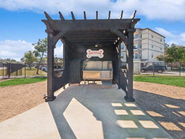 Berkshire Woodland 1 Bedroom Apartment for Rent at 2443 Fm 1488 Rd, Conroe, TX 77384