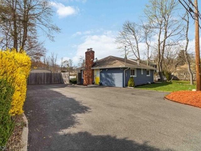 Berkshire Valley Rd, Jefferson Township, Home For Sale