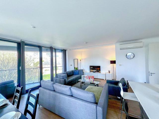 Bermondsey SE1, 3 bed flat to rent, £8,343 pcm | PrimeLocation
