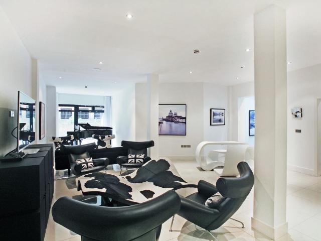 Bermondsey Wall West, London SE16, 2 bed flat to rent, £3,450 pcm | PrimeLocation
