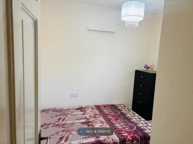 Bermuda Close, Basingstoke RG24, Room to rent, £500 pcm | PrimeLocation