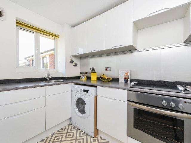 Bernard Ashley Drive, London SE7, 1 bed flat to rent, £1,545 pcm | PrimeLocation