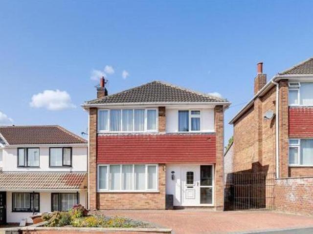 Bernisdale Close, Rise Park, 3 Bedroom Detached