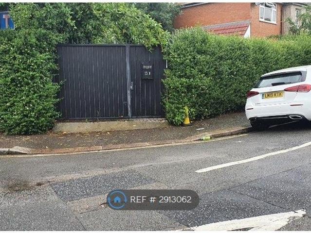 Berry Way, London W5, 3 bed semi detached house to rent, £2,799 pcm | PrimeLocation