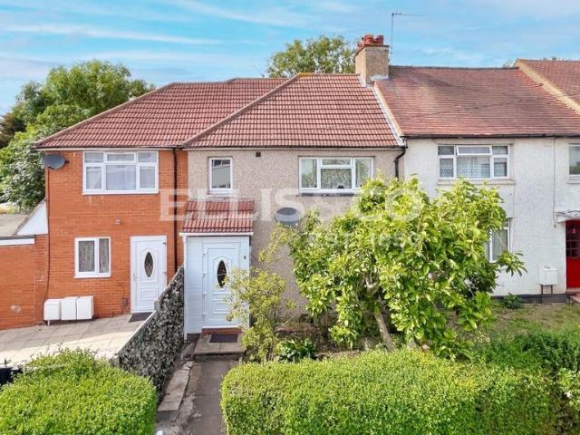 Berry Way, London, W5 3 bed terraced house to rent £2,800 pcm £646 pw
