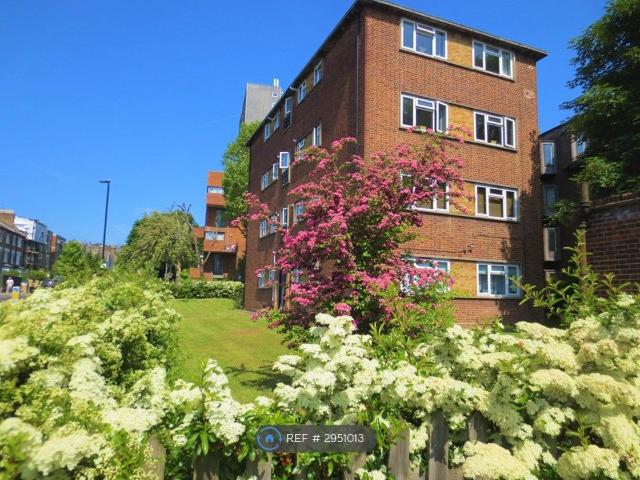 Berry Lodge, London N4, 1 bed flat to rent, £1,995 pcm | PrimeLocation