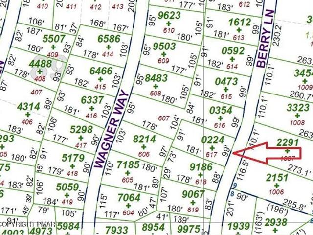 Berry Ln # 617, Pocono Lake, PA 18347