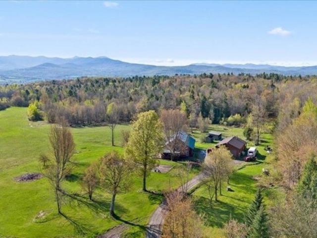 Berry Rd, Berkshire, Home For Sale