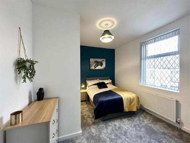 Berry Street, Burnley BB11, Room to rent, £498 pcm | PrimeLocation