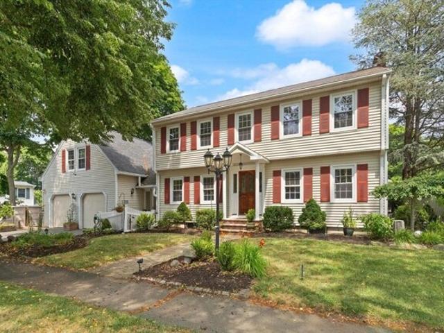 Berrywood Ln, Beverly, Home For Sale