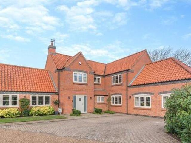 Besthorpe Road, Hollybrook House, Collingham, 5 Bedroom Detached