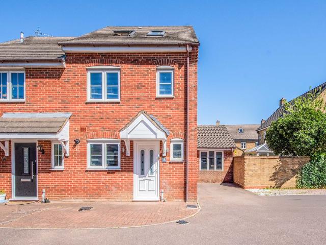 Bestwood Close, Kettering NN14, 3 bed semi detached house to rent, £1,350 pcm | PrimeLocation