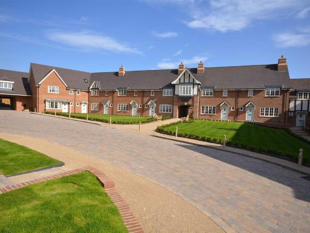 Beswick Green, Swynnerton ST15, 2 bed cottage to rent, £775 pcm | PrimeLocation