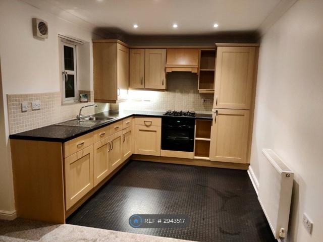 Bessacarr, Doncaster DN4, 2 bed flat to rent, £700 pcm | PrimeLocation