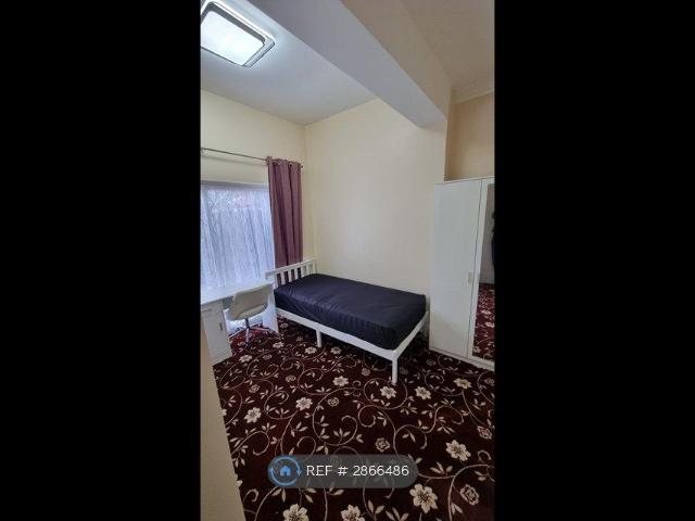Bessborough Road, Harrow HA1, Room to rent, £700 pcm | PrimeLocation