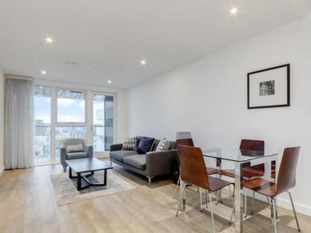 Bessemer Place, Canary Wharf, 2 Bedroom Flat