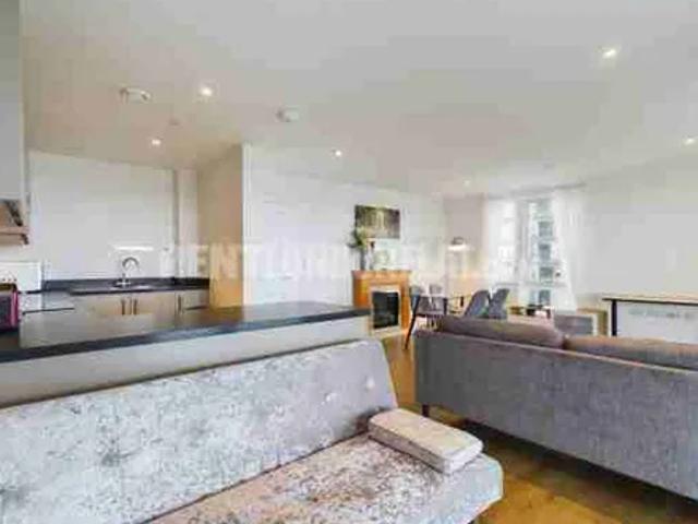 Bessemer Place, London, SE10 0GH, United Kingdom | 3 bed apartment for rent #154575052 | Rentberry