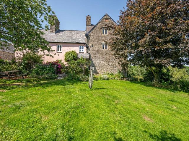 Bettws Newydd, Clytha Hill NP15, 4 bed detached house to rent, £2,000 pcm | PrimeLocation
