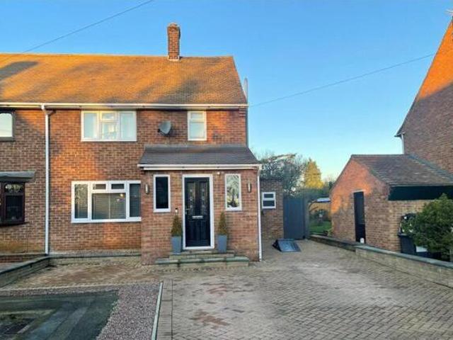 Bettycroft Close, Ravensthorpe, 3 Bedroom Semi detached