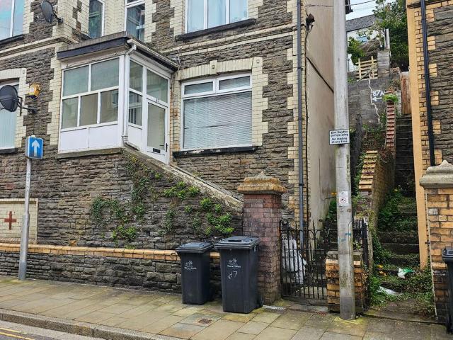 Bethcar Street, Ebbw Vale NP23, 1 bed flat to rent, £700 pcm | PrimeLocation