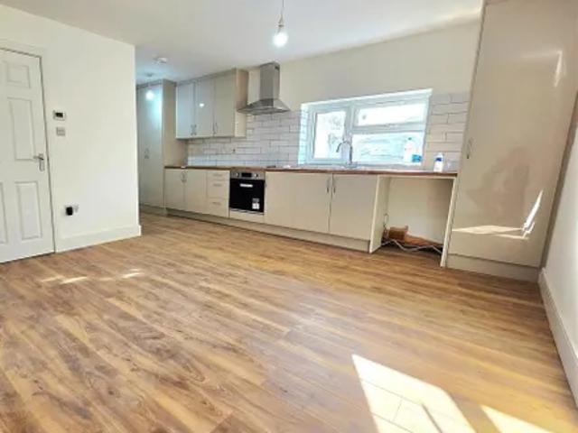 Betham Road, London, UB6 8RZ, United Kingdom | 2 bed duplex for rent #165472059 | Rentberry