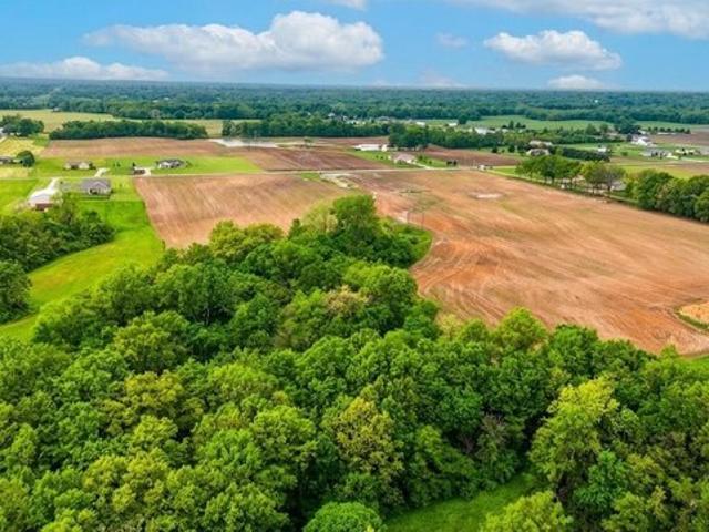 Bethalto Rd, Bethalto, IL 62010