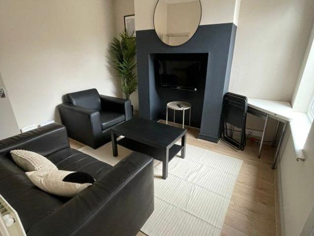 Bethnal Green, Hull HU6, 3 bed shared accommodation to rent, £498 pppm | PrimeLocation