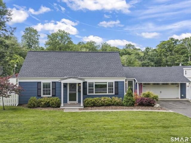 Bethpage Dr, Bethel, Home For Sale