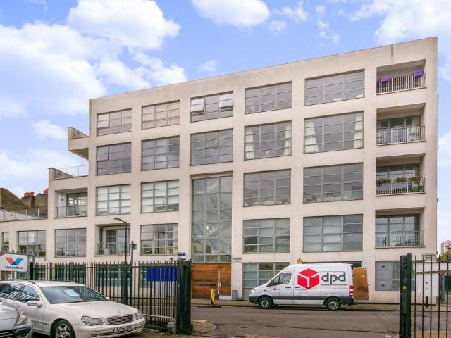 Bethwin Road, Camberwell, London, SE5 1 bed flat to rent £1,700 pcm £392 pw