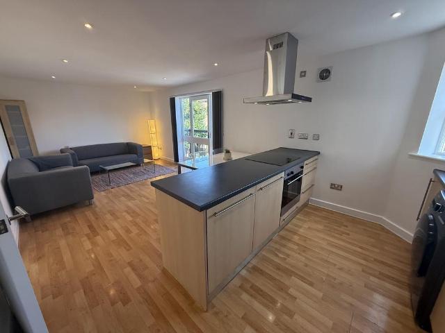 Bethwin Road, London, SE5 2 bed apartment to rent £2,599 pcm £600 pw