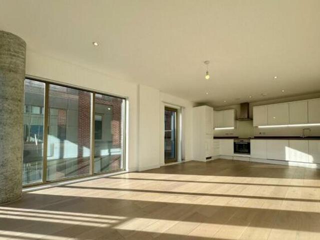 Betsom Place, Riverside Park, 2 Bedroom Apartment