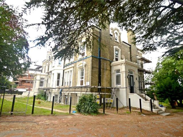 Beulah Hill, London SE19, 2 bed flat to rent, £1,650 pcm | PrimeLocation
