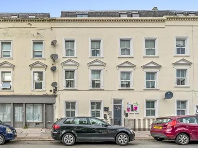 Beulah Road, London, CR7 8JJ, United Kingdom | 2 bed apartment for rent #140396178 | Rentberry