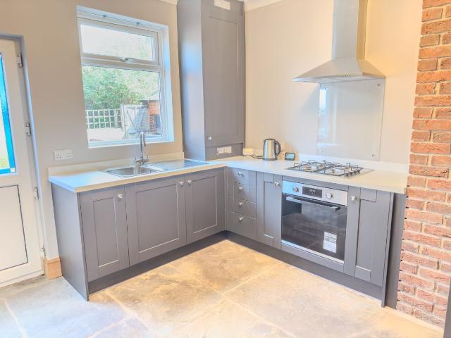 Beulah Terrace, Crossgates, Leeds LS15, 2 bed cottage to rent, £1,100 pcm | PrimeLocation