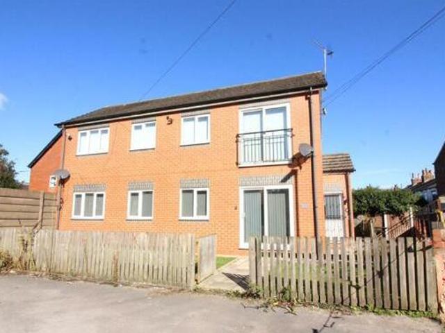 Beulah Terrace, Crossgates, 2 Bedroom Flat