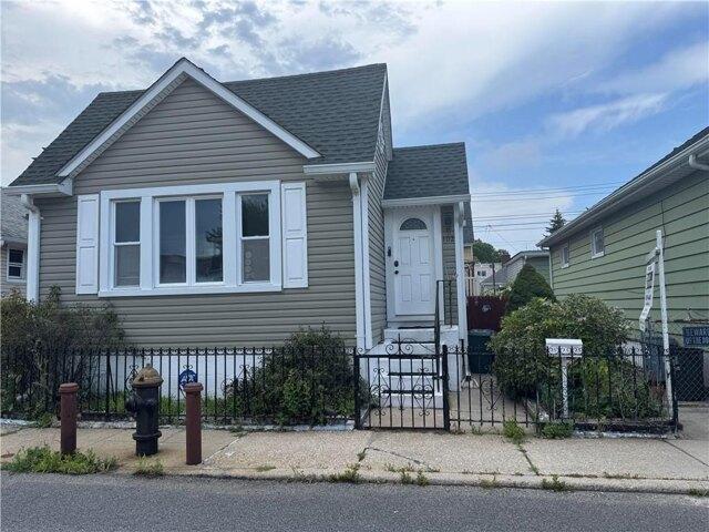 Bevy Ct, Brooklyn, Home For Sale