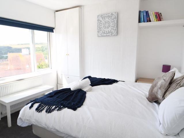 Bevendean Crescent, Brighton BN2, 6 bed shared accommodation to rent, £3,120 pcm | PrimeLocation