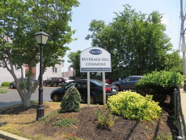 Beverage Hill Ave Apt,pawtucket, Condo For Sale