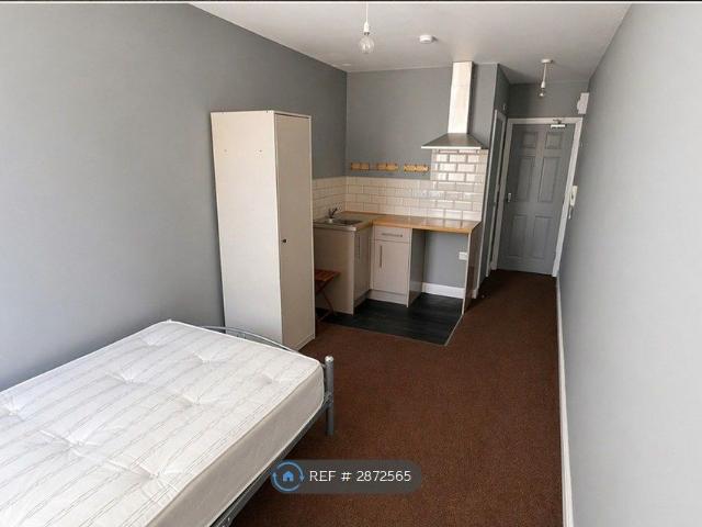 Bevercotes Road, Sheffield S5, Room to rent, £565 pcm | PrimeLocation