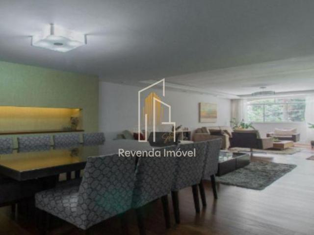 Beverly Hills Bela Vista Apartamento à venda de 263 m² com 4 dormitórios sendo 2